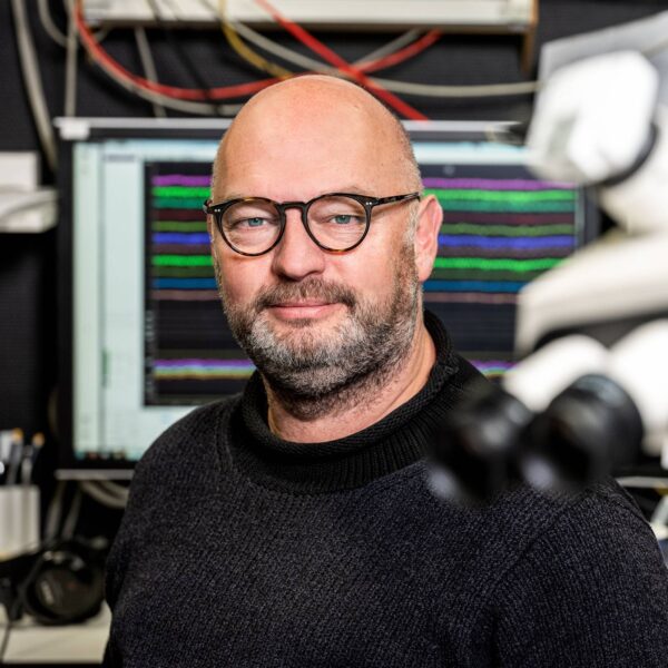 About us - Netherlands Institute for Neuroscience - Master the Mind